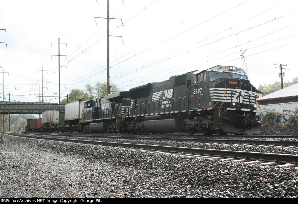 NS train 24M at Stemmers Run, MD